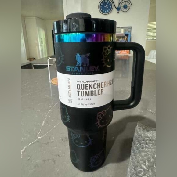 Stanley | Dining | New Sealed Box Stanley Black Chameleon Hello Kitty ...